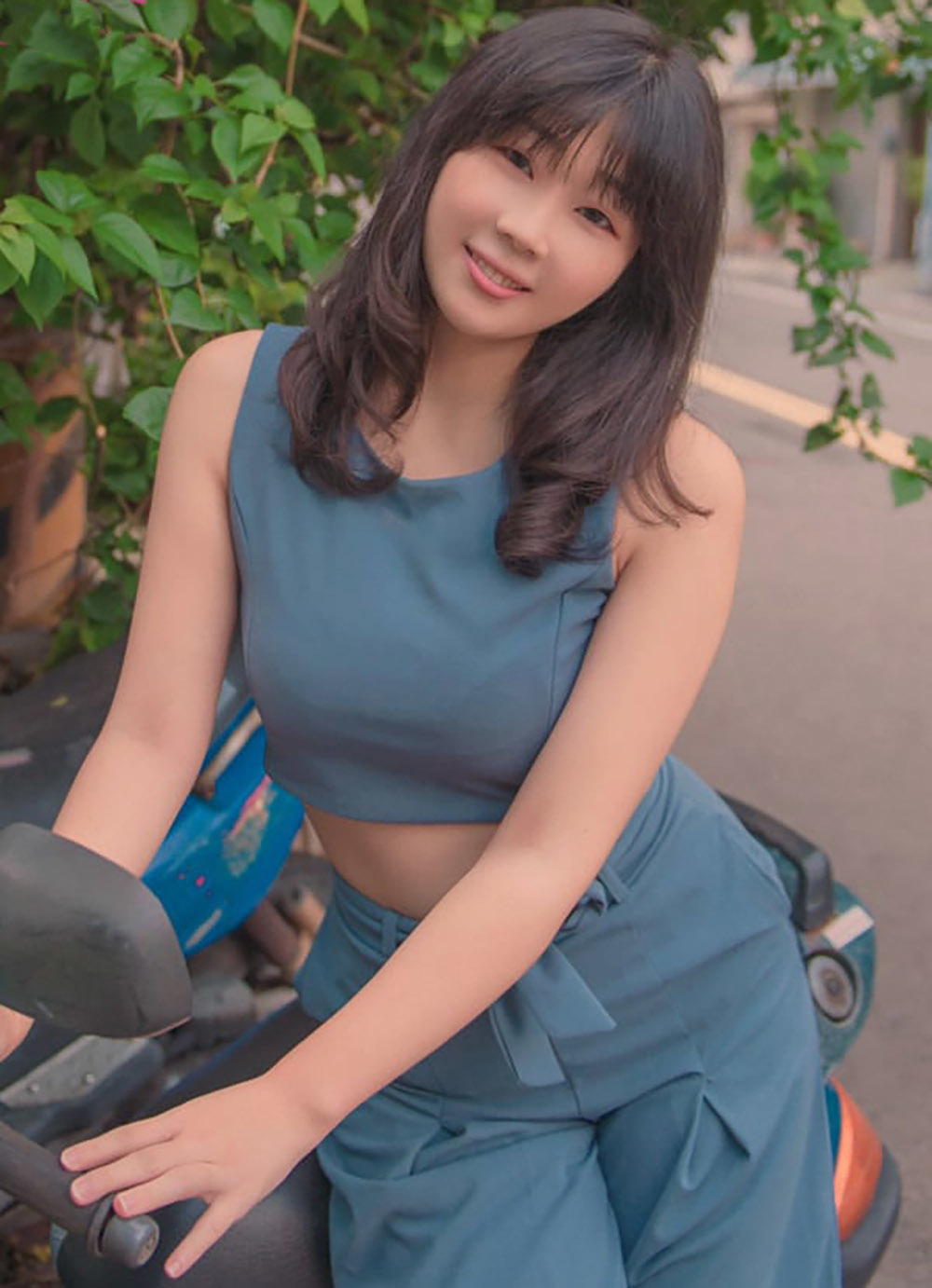 广州按摩女孩 Guangzhou Massage Girl Beth Guangzhou Massage Girls